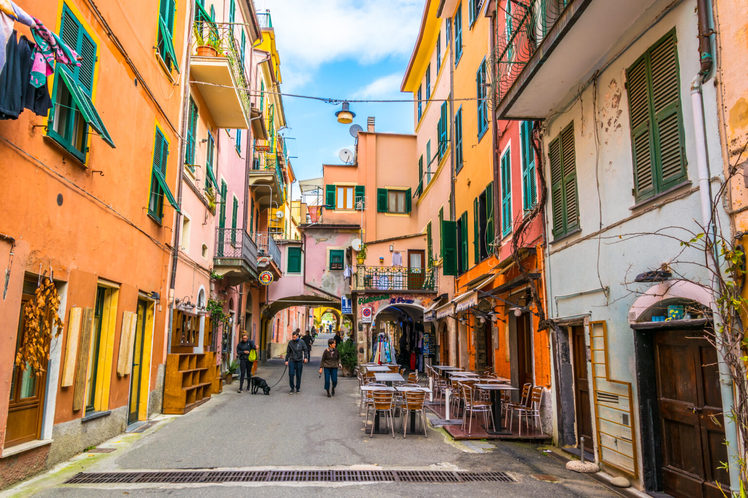 Monterosso Travel Guide – Discover Italian Riviera